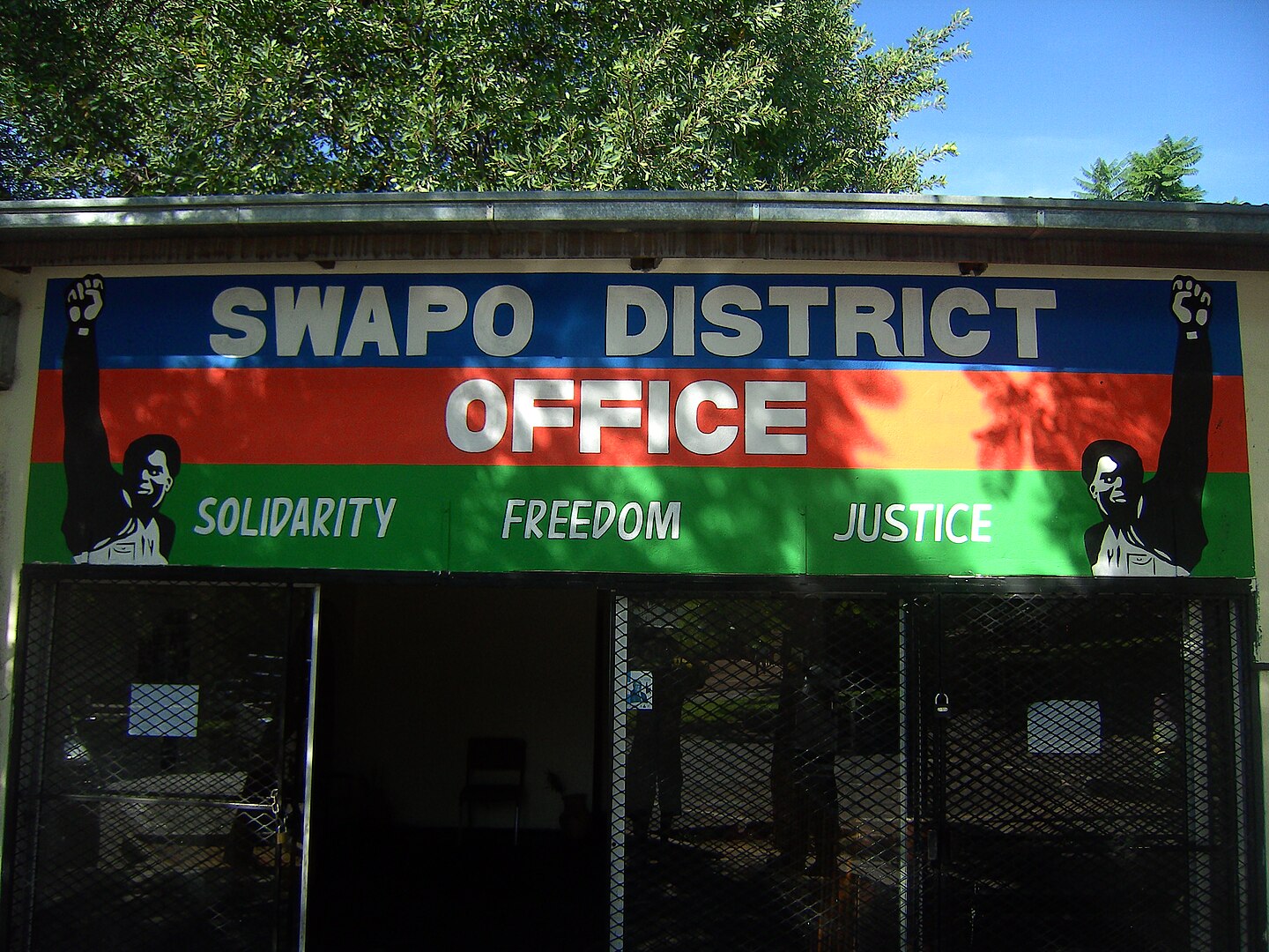 Swapo dominiert Regional- und Kommunalwahlen in Namibia – Auch Adolf ...