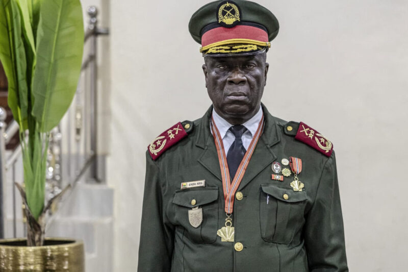 Nach dem Staatsstreich in Guinea-Bissau: Militär will Lage ...